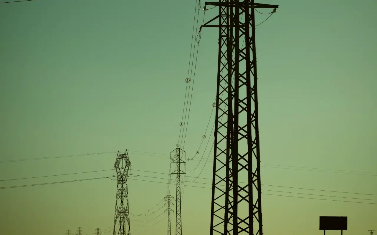 Mercado Livre de Energia: o que é, como e benefícios para empresa ...